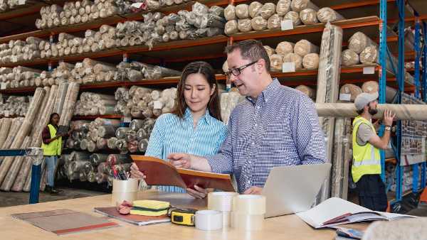 Auto’s en auto-onderdelen importeren | KVK