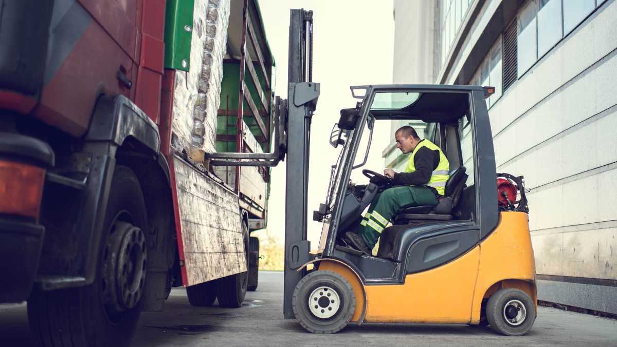 Invoerrechten betalen: een uitleg voor importeurs | KVK